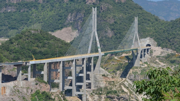 15 datos interesantes sobre el Puente Baluarte, el atirantado más alto ...
